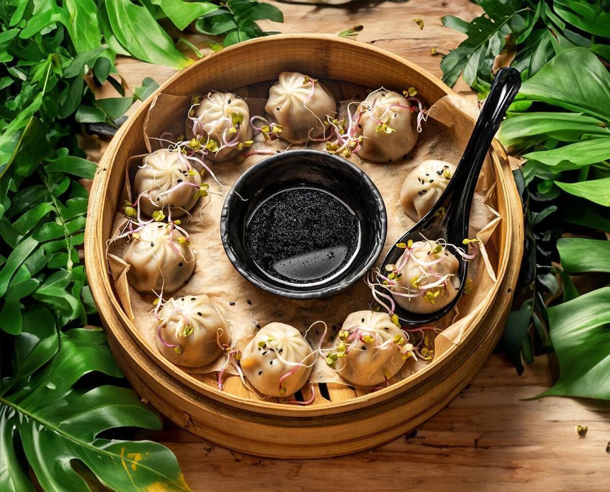Dim Sum Bar Asian Food - tradycyjne pierożki Dim Sum i nie tylko